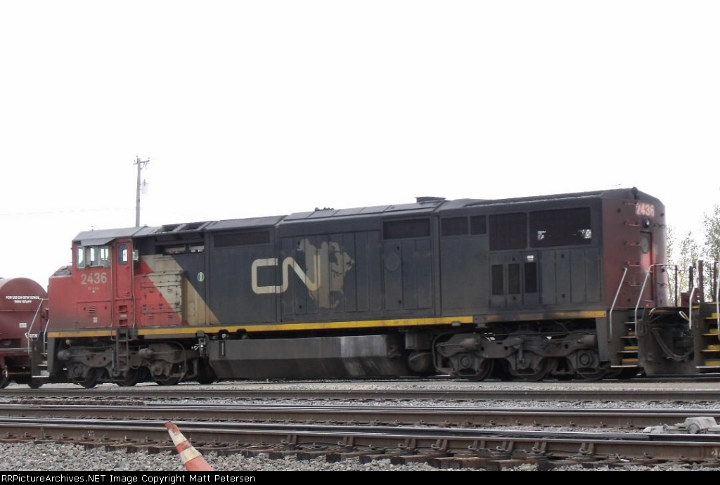 CN 2436